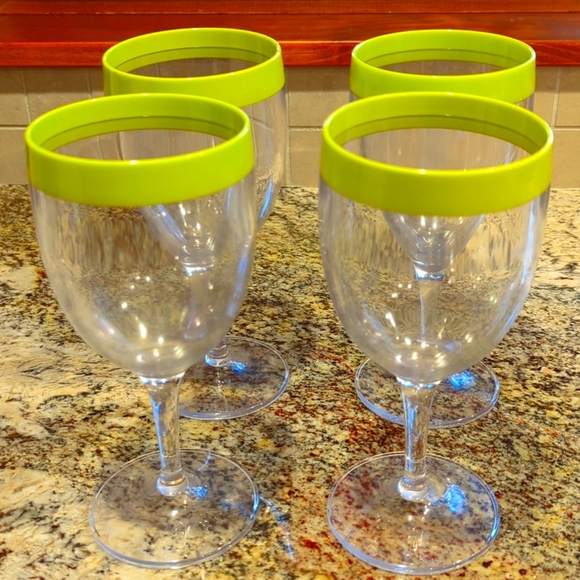 Tupperware | Dining | Tupperware Acrylic Wine Glasses 30ml Set Durable Clear Plastic Wine ...